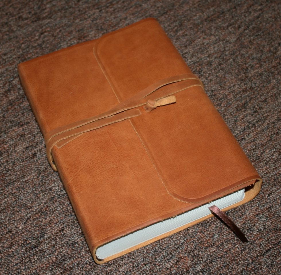 ESV Single Column Journaling Bible Large Print Edition Review Bible ESV Single Column Journaling Bible Large Print Edition Review Bible