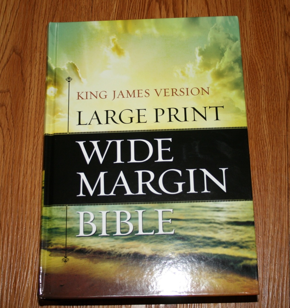Hendrickson Large Print Wide Margin Bible KJV Review