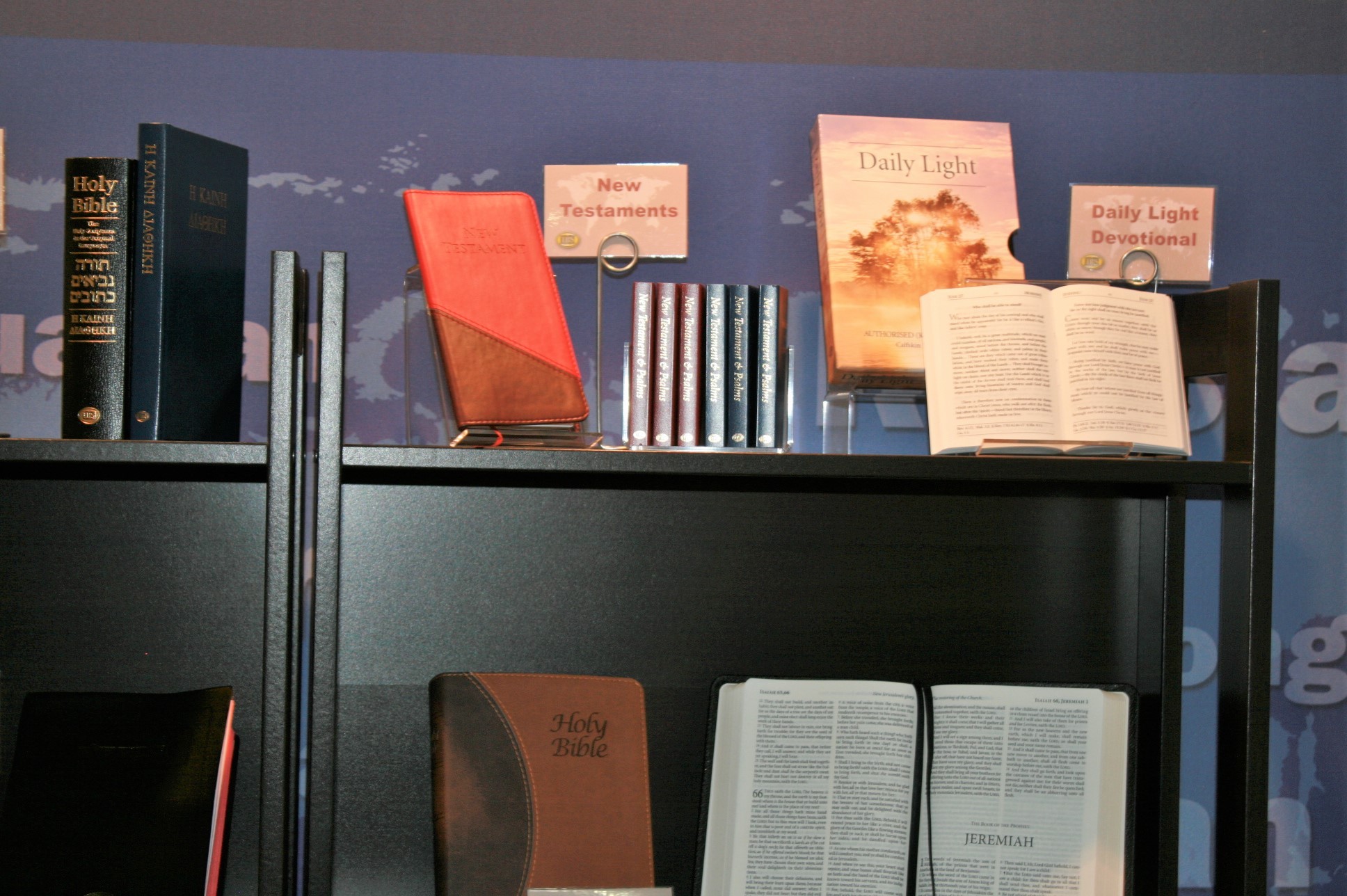 ICRS - The TBS Booth - Bible Buying Guide