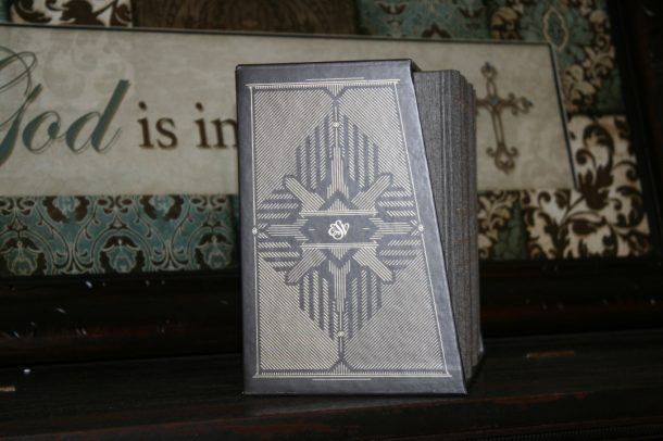 Crossway’s ESV Reader’s Bible, Six-Volume Set – Review - Bible Buying Guide