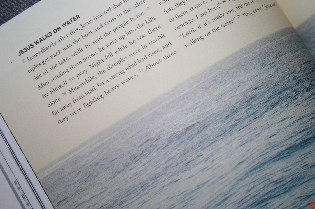 Alabaster's The Bible Beautiful Review - Bible Buying Guide