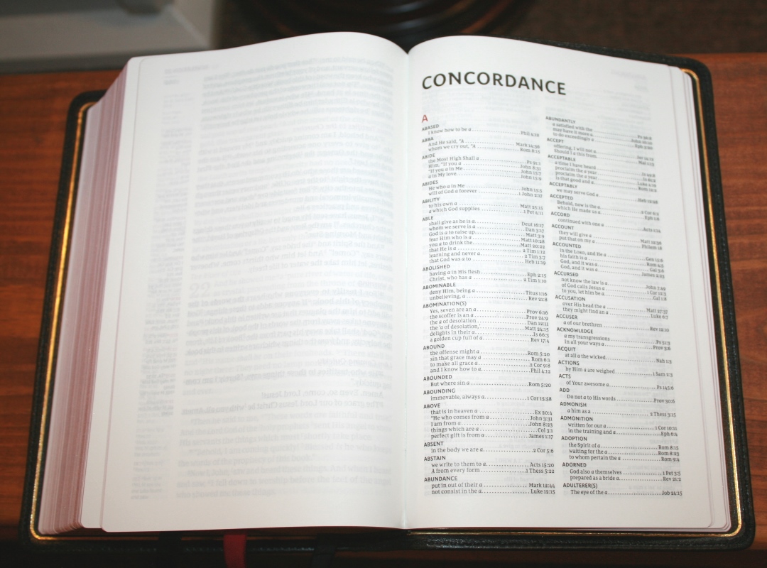 Premier Collection NKJV Single Column Reference Bible Review (29 ...