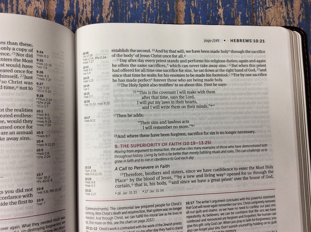 NIV Life Application Study Bible 3rd Edition (22) - Bible Buying Guide
