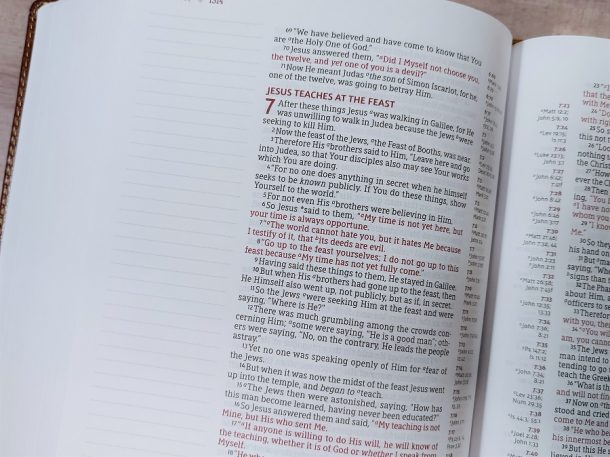 NASB Journal the Word Reference Bible Review - Bible Buying Guide