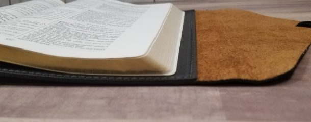 Circuit Rider Bible from Church Bible Publishers - Bible Buying Guide