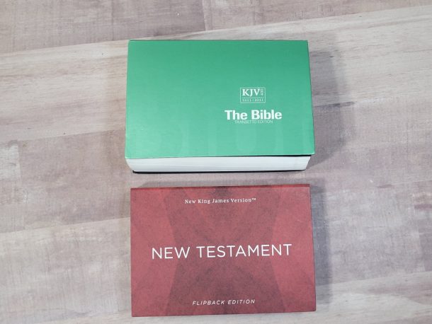 NKJV New Testament Flipback Edition - Bible Buying Guide