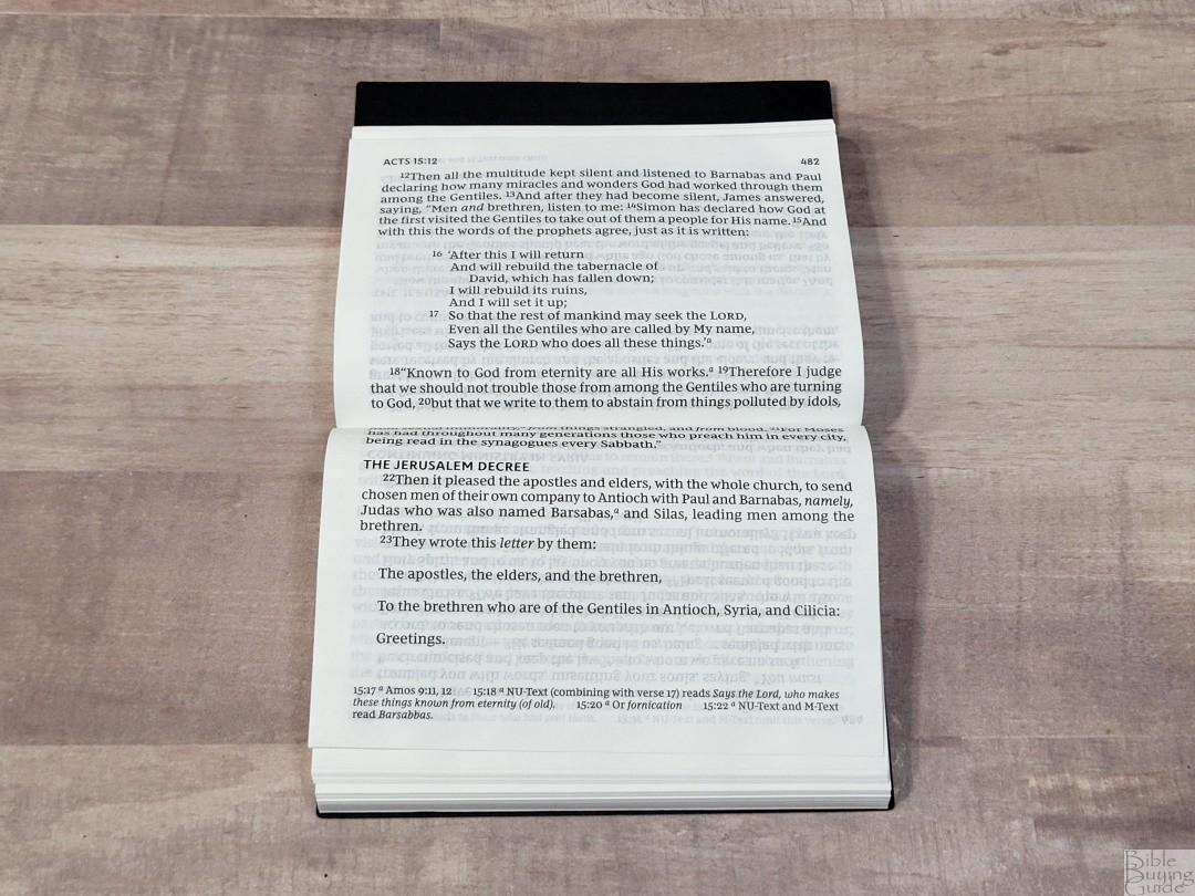 NKJV New Testament Flipback Edition (27) - Bible Buying Guide