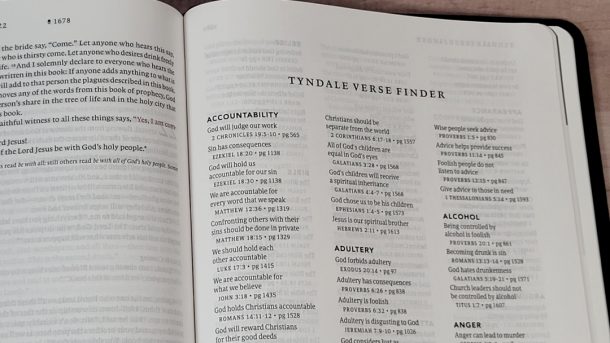 NLT Wide Margin Bible Filament Edition Review - Bible Buying Guide