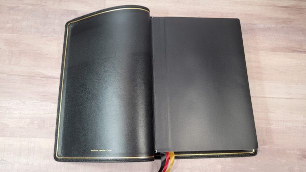 KJV Comfort Print Thompson Chain Reference Bible Review Part 2: Cover ...